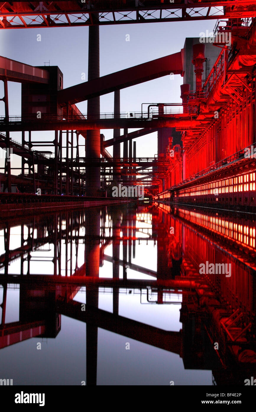 Cokery, illuminated at World Heritage site Zeche Zollverein, coal mine ...