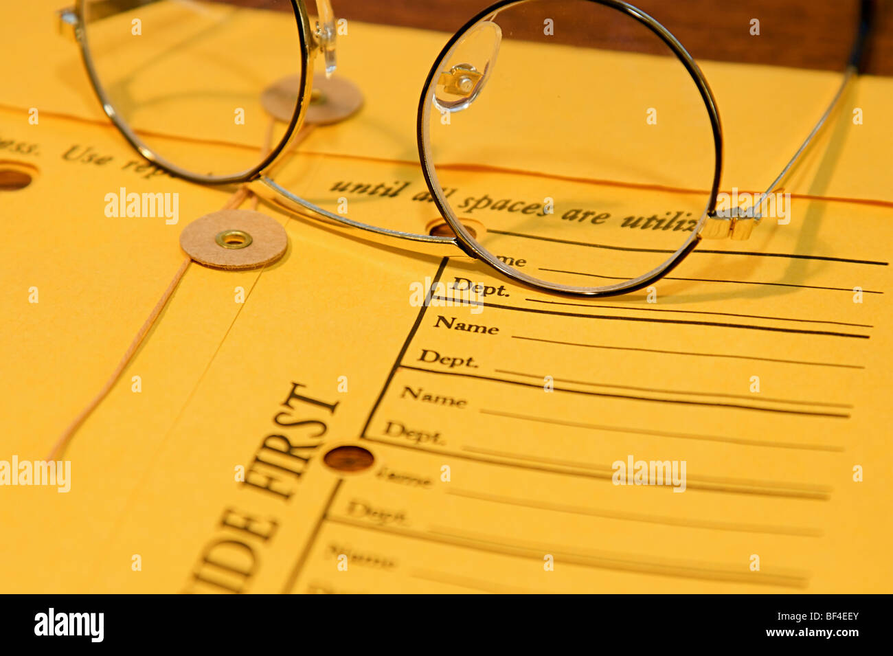 Interoffice envelope hi-res stock photography and images - Alamy