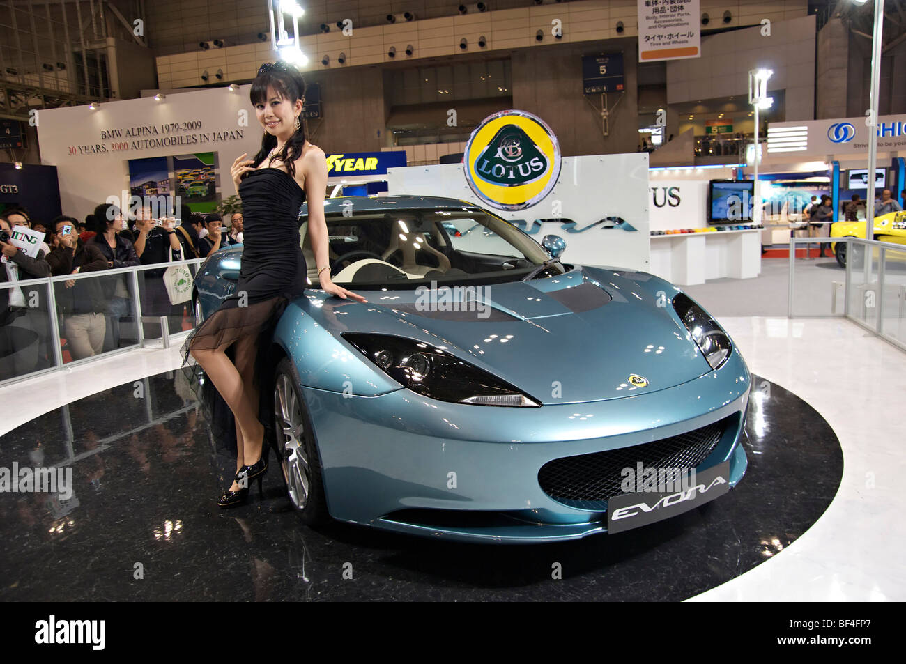 Tokyo car show hi-res stock photography and images - Alamy