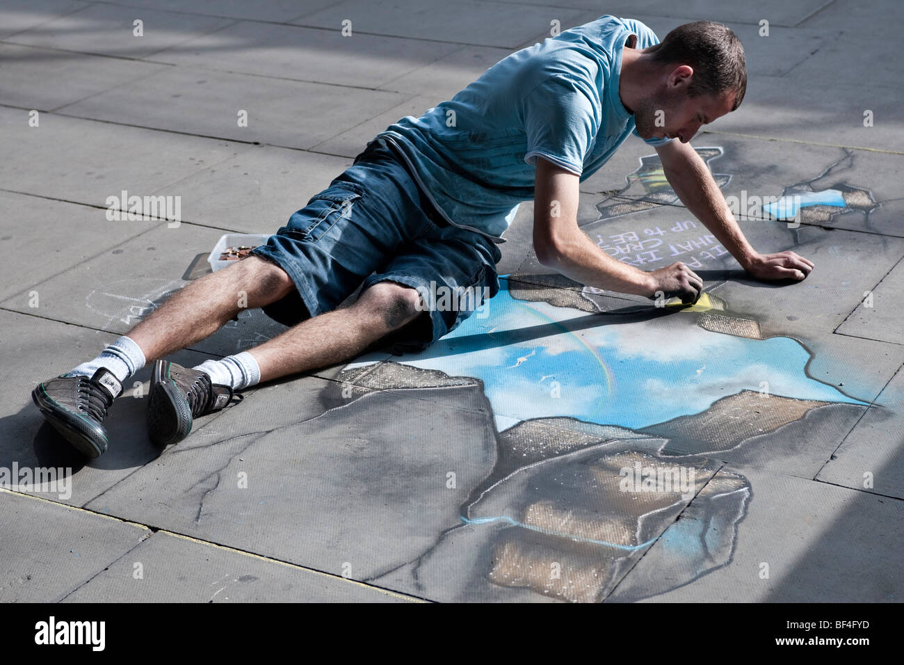 Street painter, London Southbank Stock Photo - Alamy