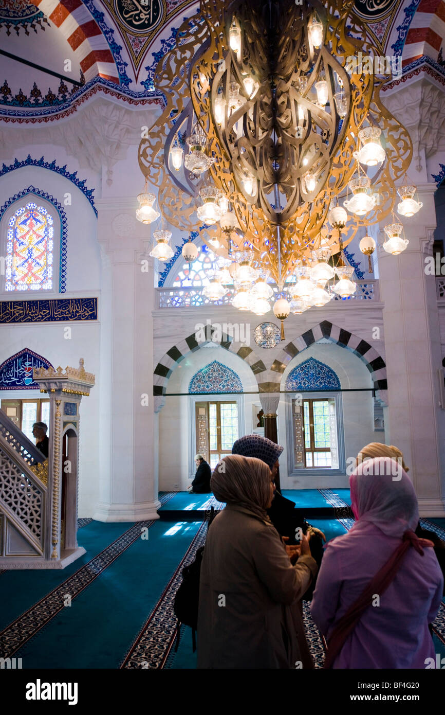 Mosques of berlin hi-res stock photography and images - Alamy