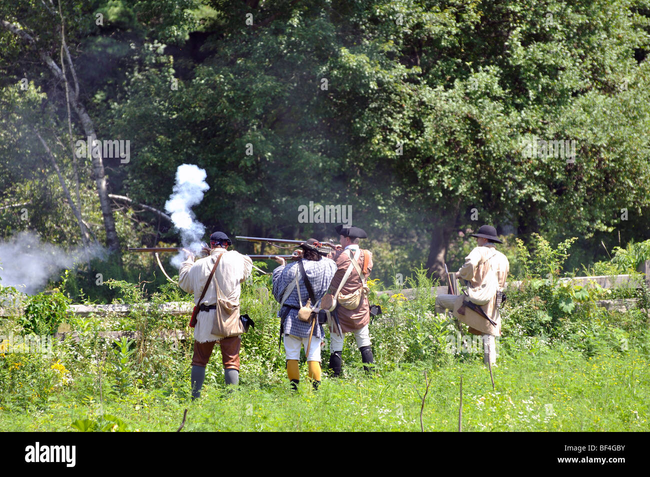 American patriots in battle costumed hi-res stock photography and ...