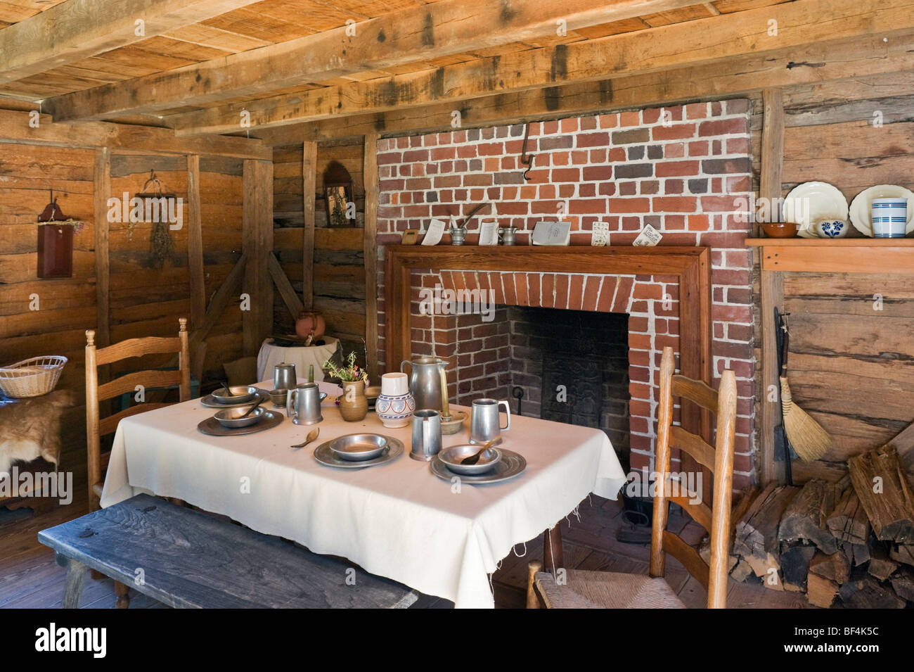 18th century farm america hi-res stock photography and images - Alamy