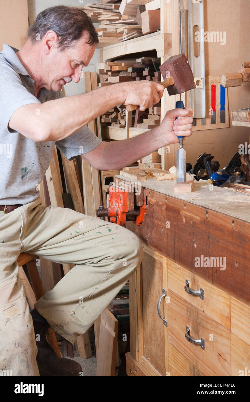 Cluttered workbench hi-res stock photography and images - Alamy