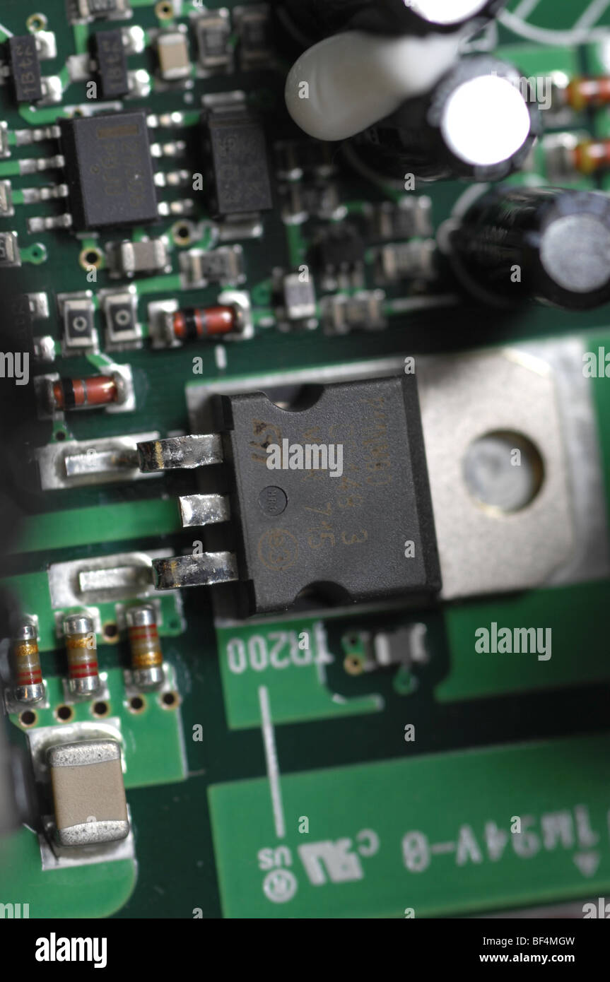 Axial audio resistor hi-res stock photography and images - Alamy