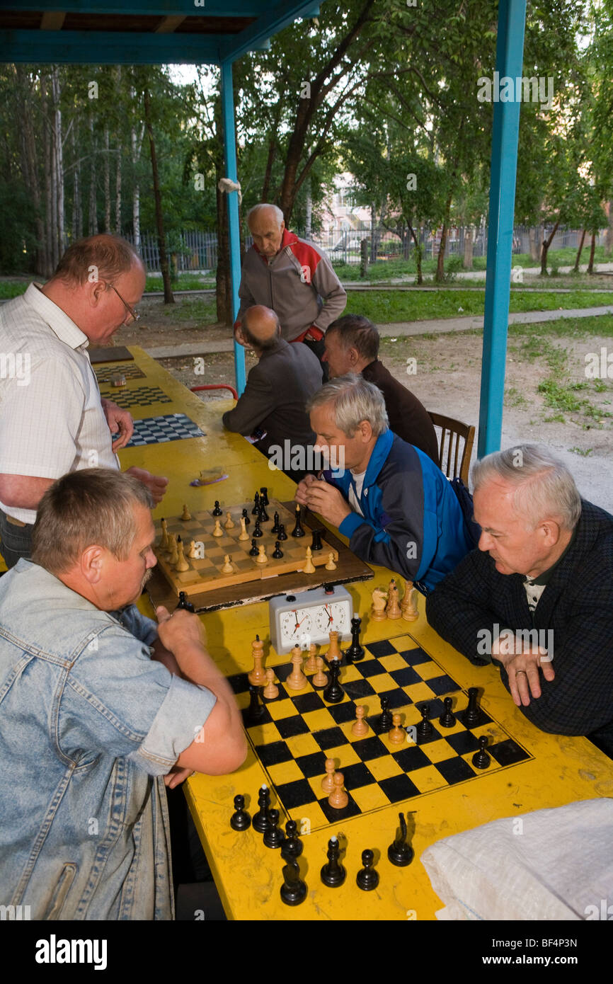 Russia men hi-res stock photography and images - Alamy