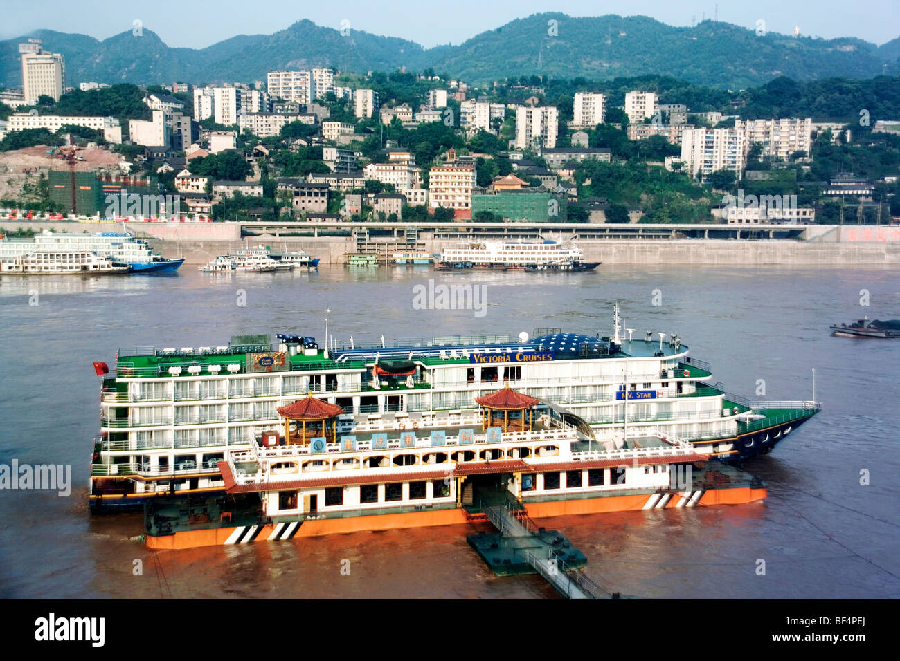 Changjiang cruise ship, Chongqing, China Stock Photo - Alamy