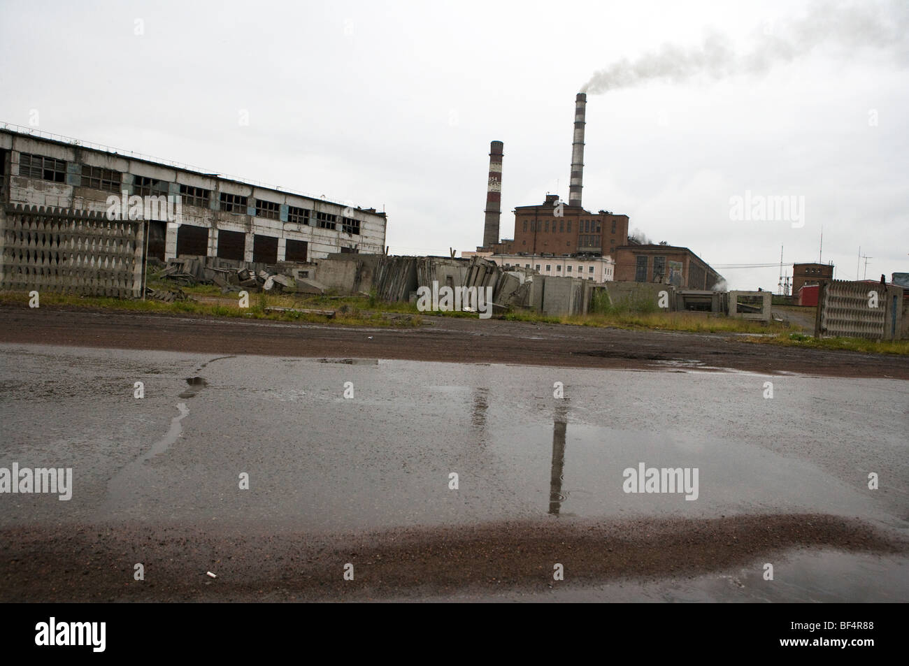 vorkuta coal mines arctic russia Stock Photo - Alamy