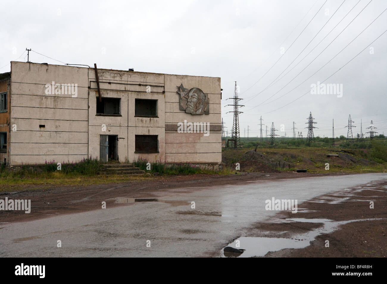 Vorkuta coal mines arctic russia hi-res stock photography and images ...