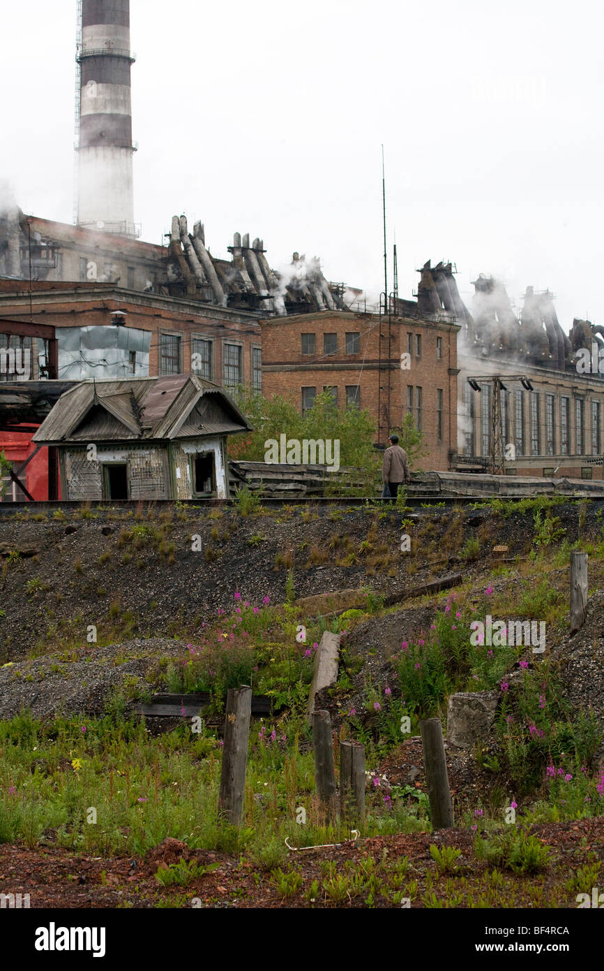 Vorkuta coal mines arctic russia hi-res stock photography and images ...