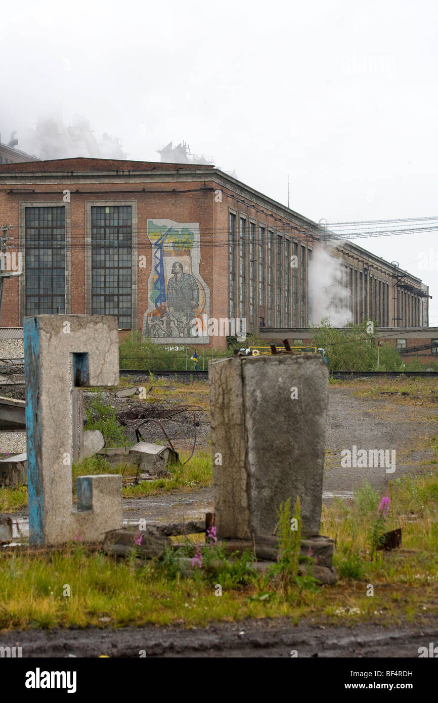 vorkuta coal mines arctic russia Stock Photo - Alamy