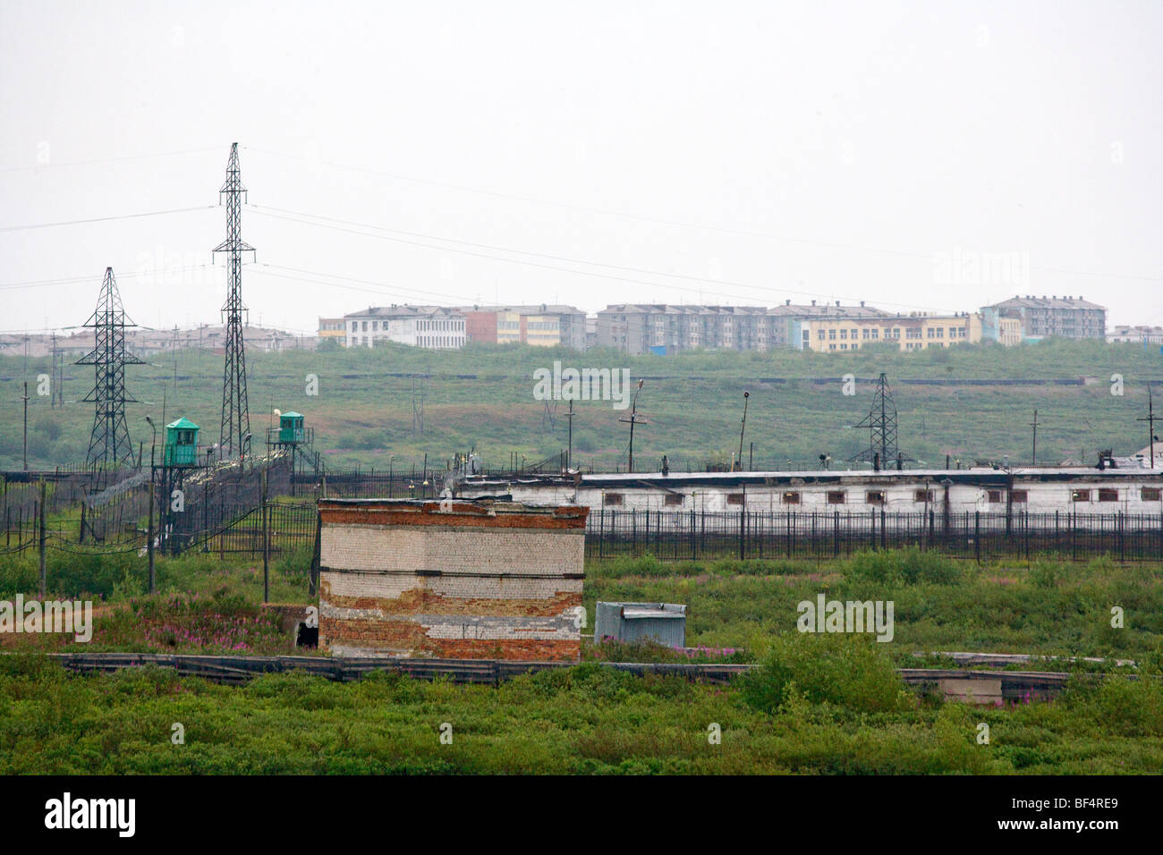 Vorkuta coal mines arctic russia hi-res stock photography and images ...