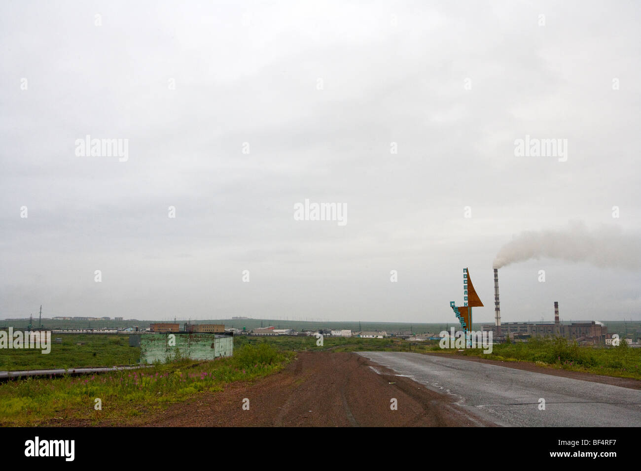 vorkuta coal mines arctic russia Stock Photo - Alamy