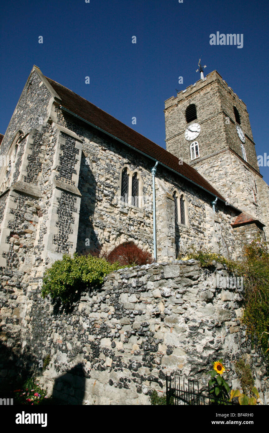 View of St Peters Church, Sandwich, Kent Stock Photo - Alamy
