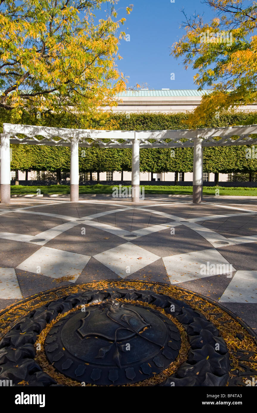 National law enforcement officers memorial hi-res stock photography and ...