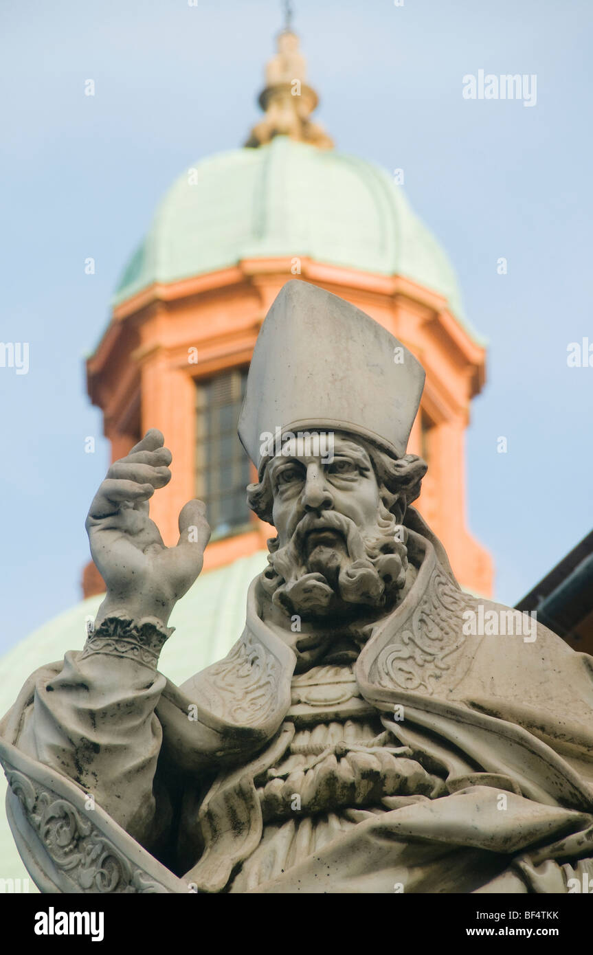 Petronius of bologna hi-res stock photography and images - Alamy