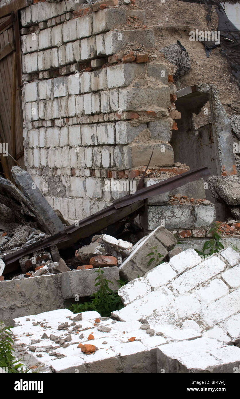 destroyed russian buildings abstract photography Stock Photo - Alamy
