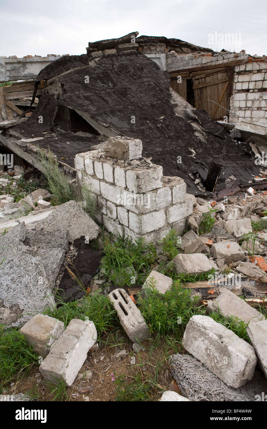 destroyed russian buildings abstract photography Stock Photo - Alamy
