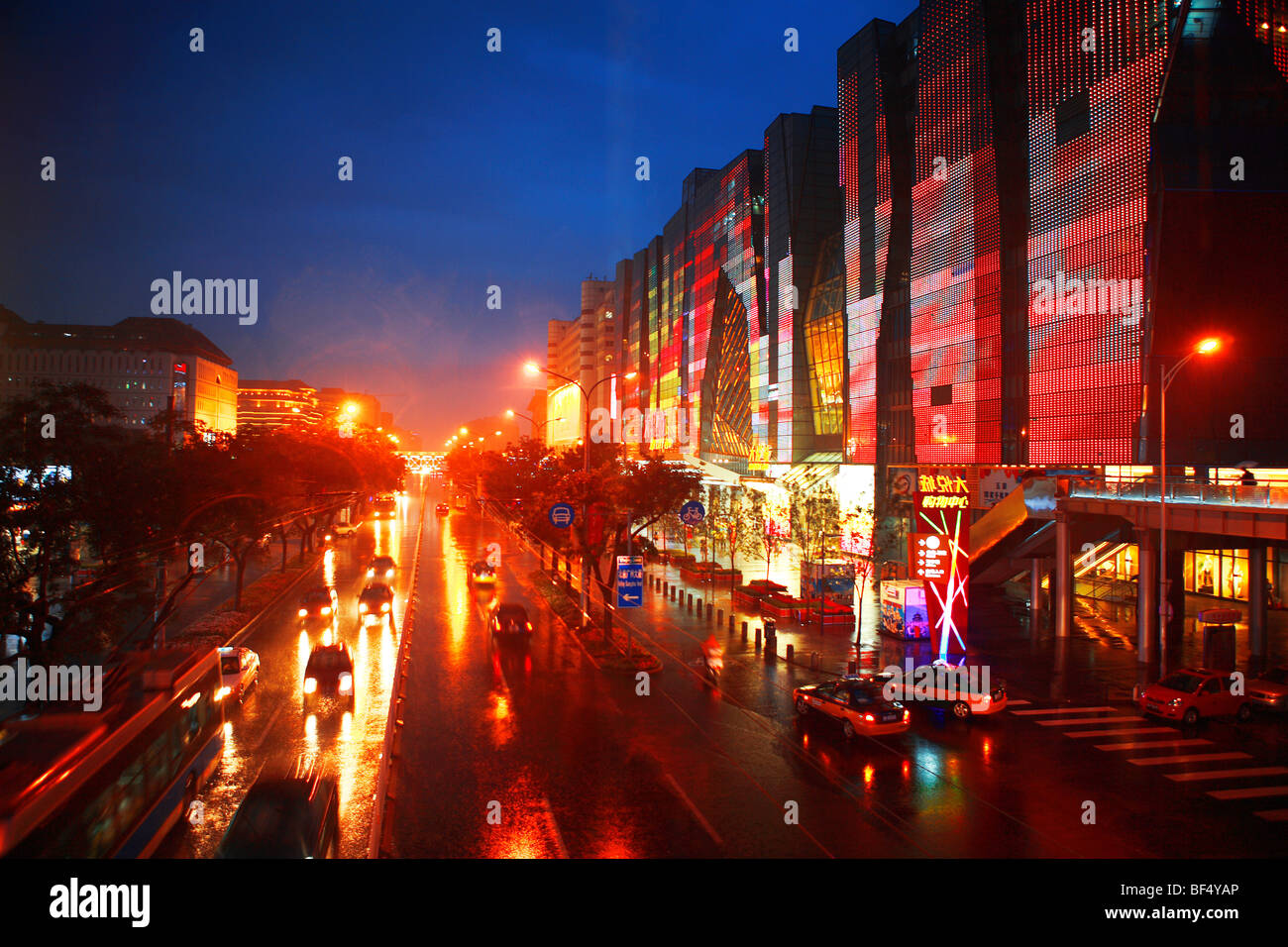 Joy City Shopping Mall at night, Xidan, Beijing, China Stock Photo - Alamy
