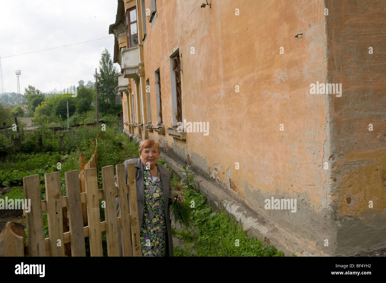 a rural apartment building in the urals russia russian Stock Photo - Alamy
