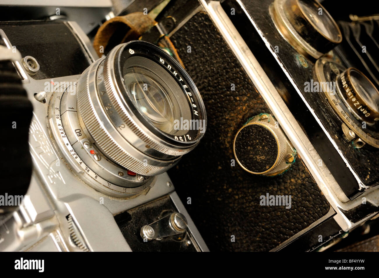 Collection of old cameras Stock Photo - Alamy