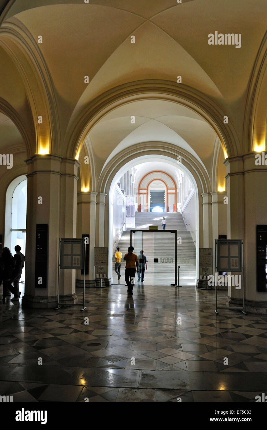 Bavarian State Library, lobby, ceiling vault with pillars, Munich ...