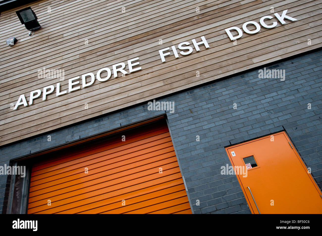 Fish industry office hi-res stock photography and images - Alamy