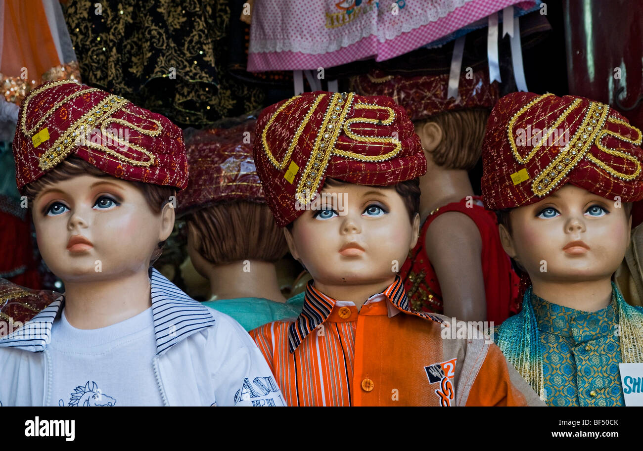 Mannequin dummies india hi-res stock photography and images - Alamy