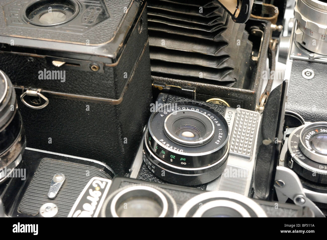 Collection of old cameras Stock Photo - Alamy