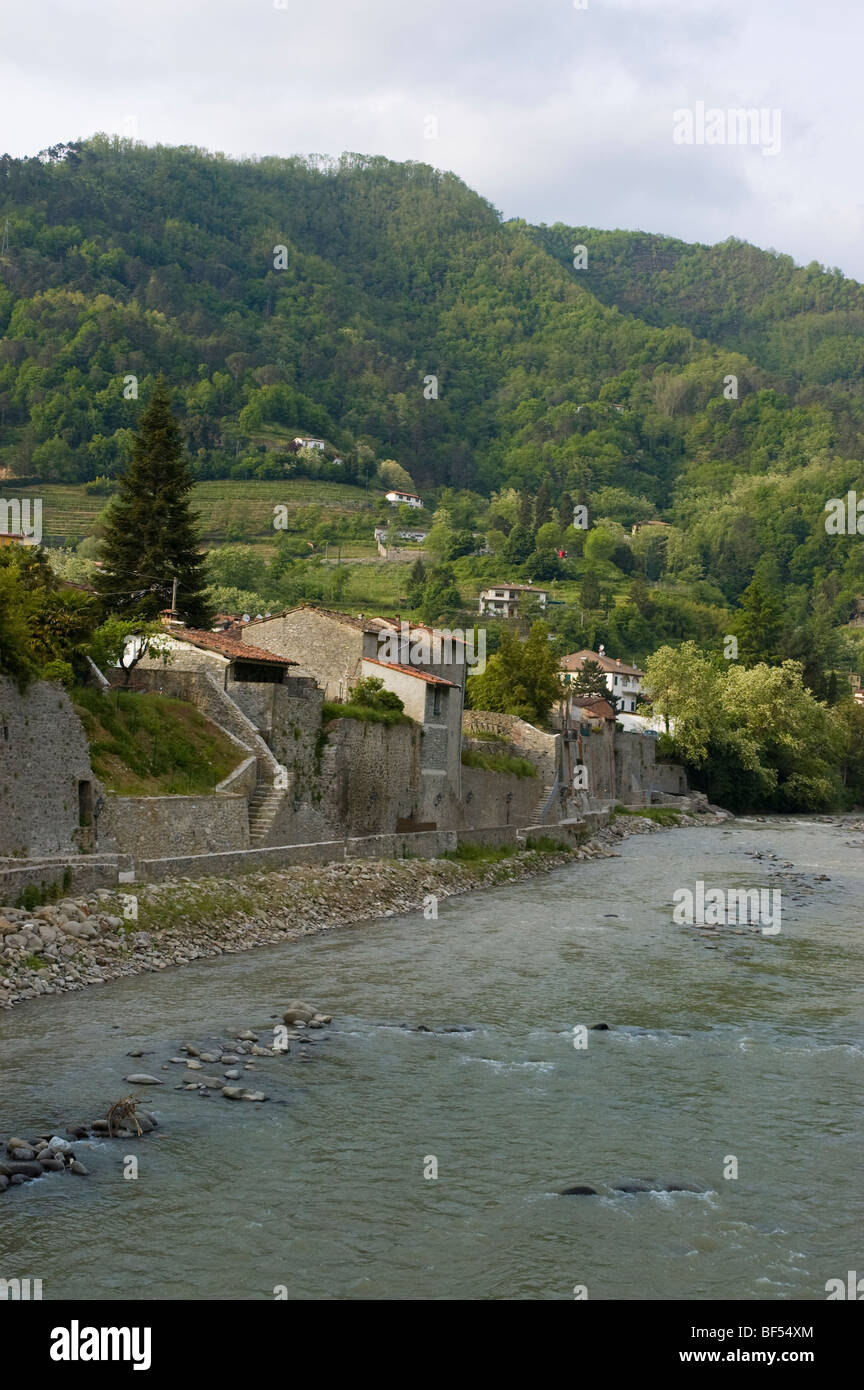 Tuscan river serchio hi-res stock photography and images - Alamy