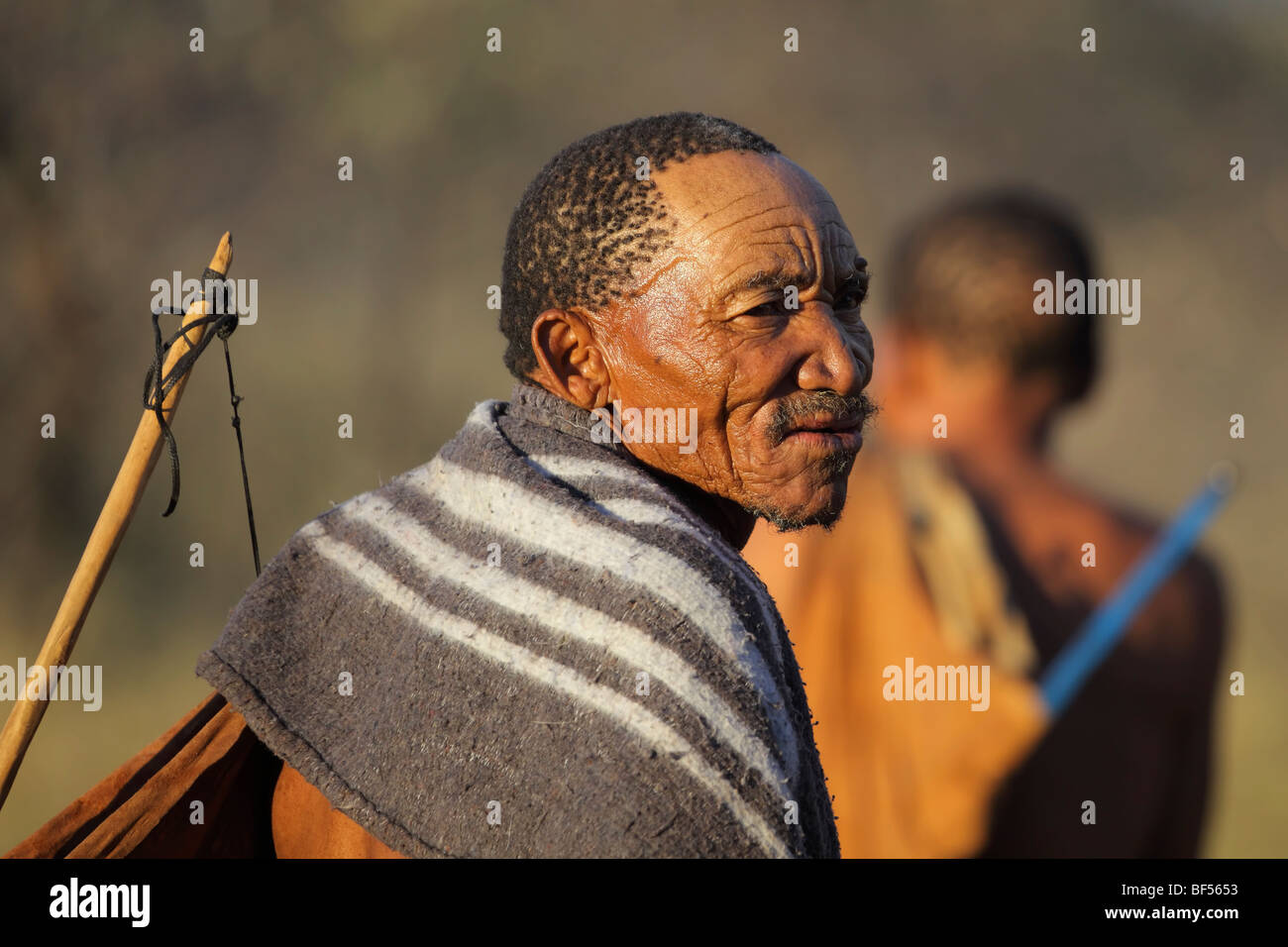 San hunter man walking hi-res stock photography and images - Alamy