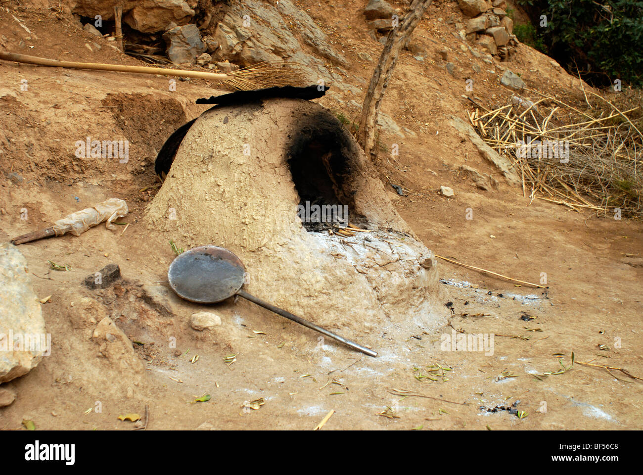Traditional clay stove in southern Morocco Stock Photo - Alamy
