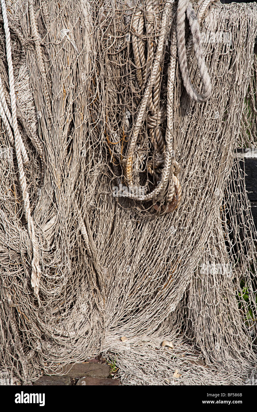 Drying of fishing nets hi-res stock photography and images - Alamy