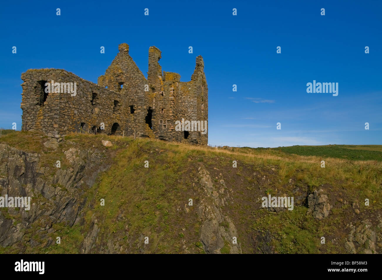 Dunskey Castle, Near Portpatrick, Mull of Galloway, Dumfries and ...
