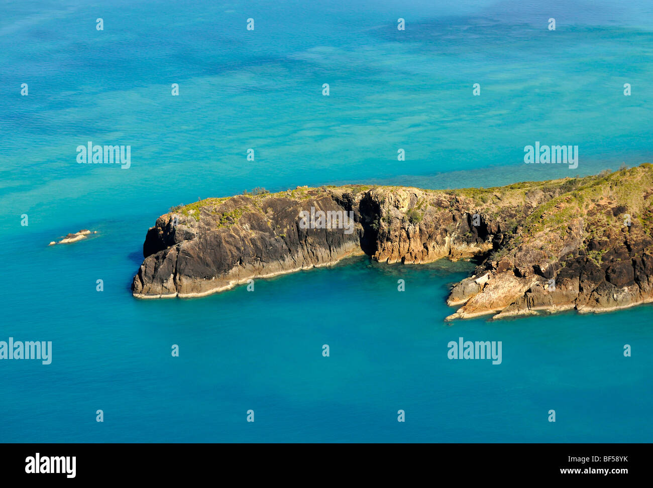 Island border hi-res stock photography and images - Alamy