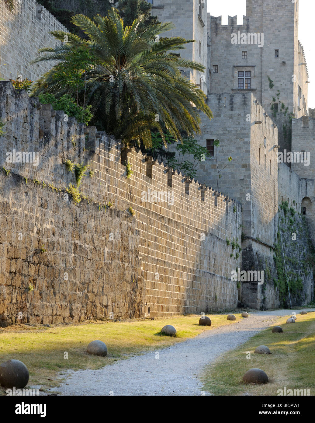 Rhodes town moat hi-res stock photography and images - Alamy