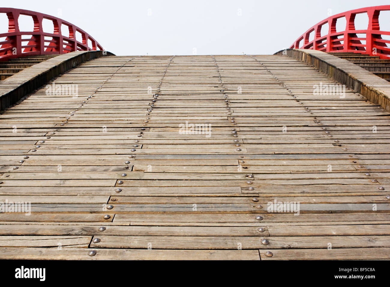 Replica of a Song Dynasty arched wooden bridge, Millennium City Park ...