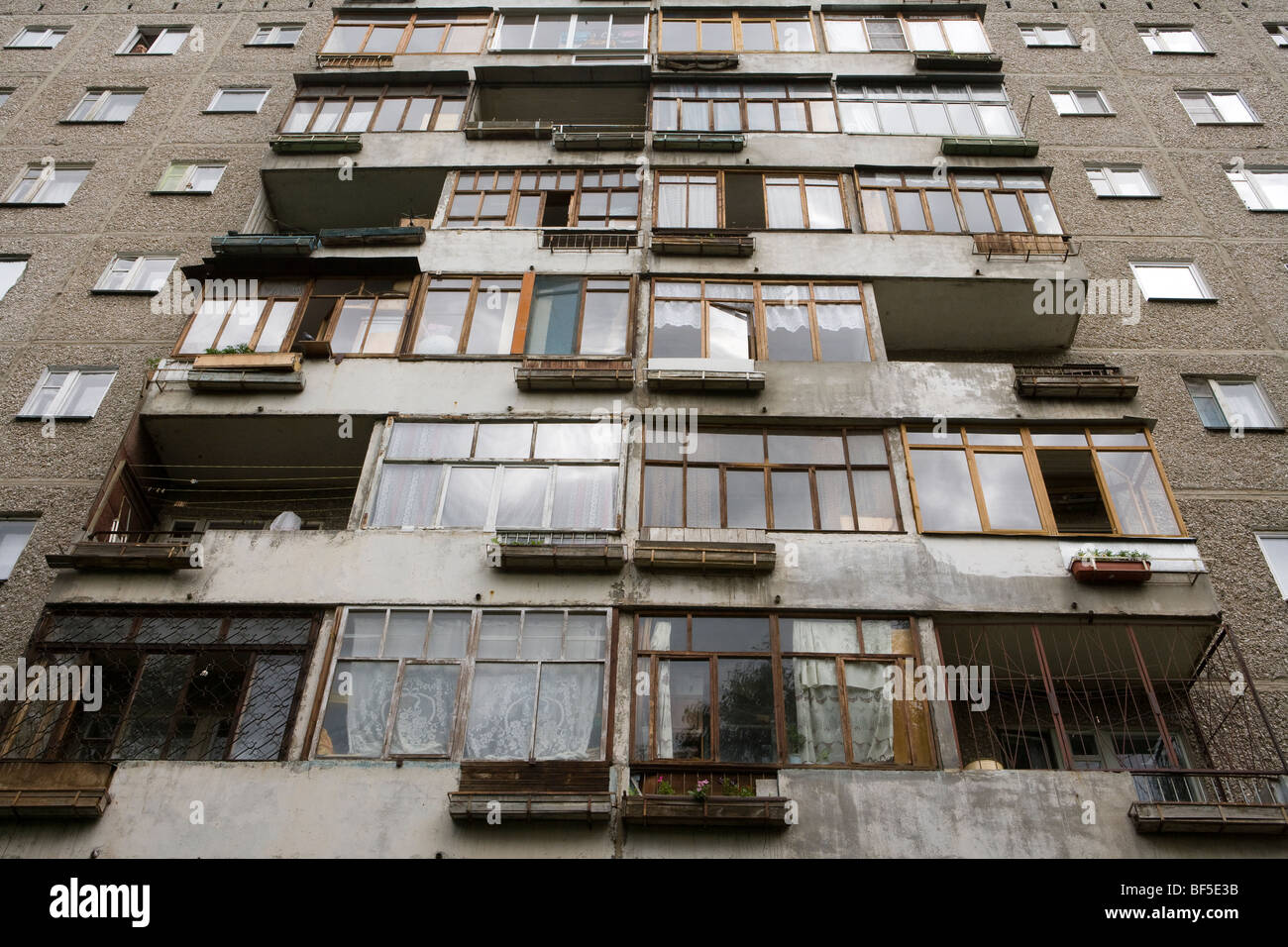 Soviet era housing hi-res stock photography and images - Alamy