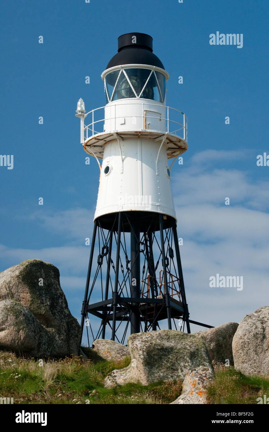 St marys scilly isles lighthouse hi-res stock photography and images ...