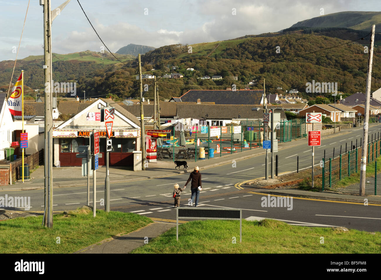 Fairbourne village wales hi-res stock photography and images - Alamy