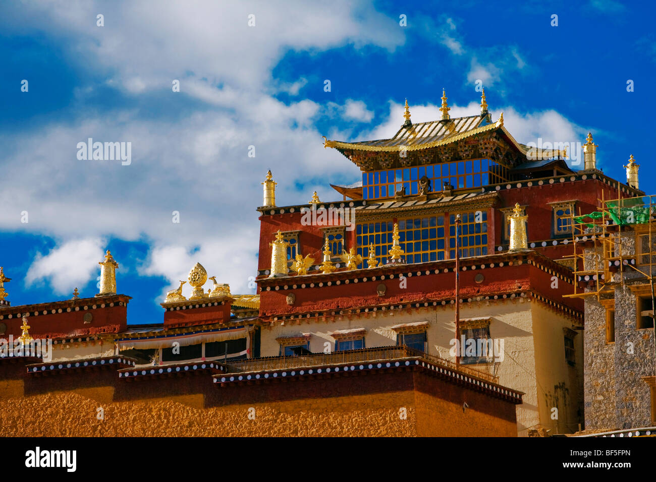 Ganden Sumtseling Monastery, Shangri-la County, DiQing Tibetan ...