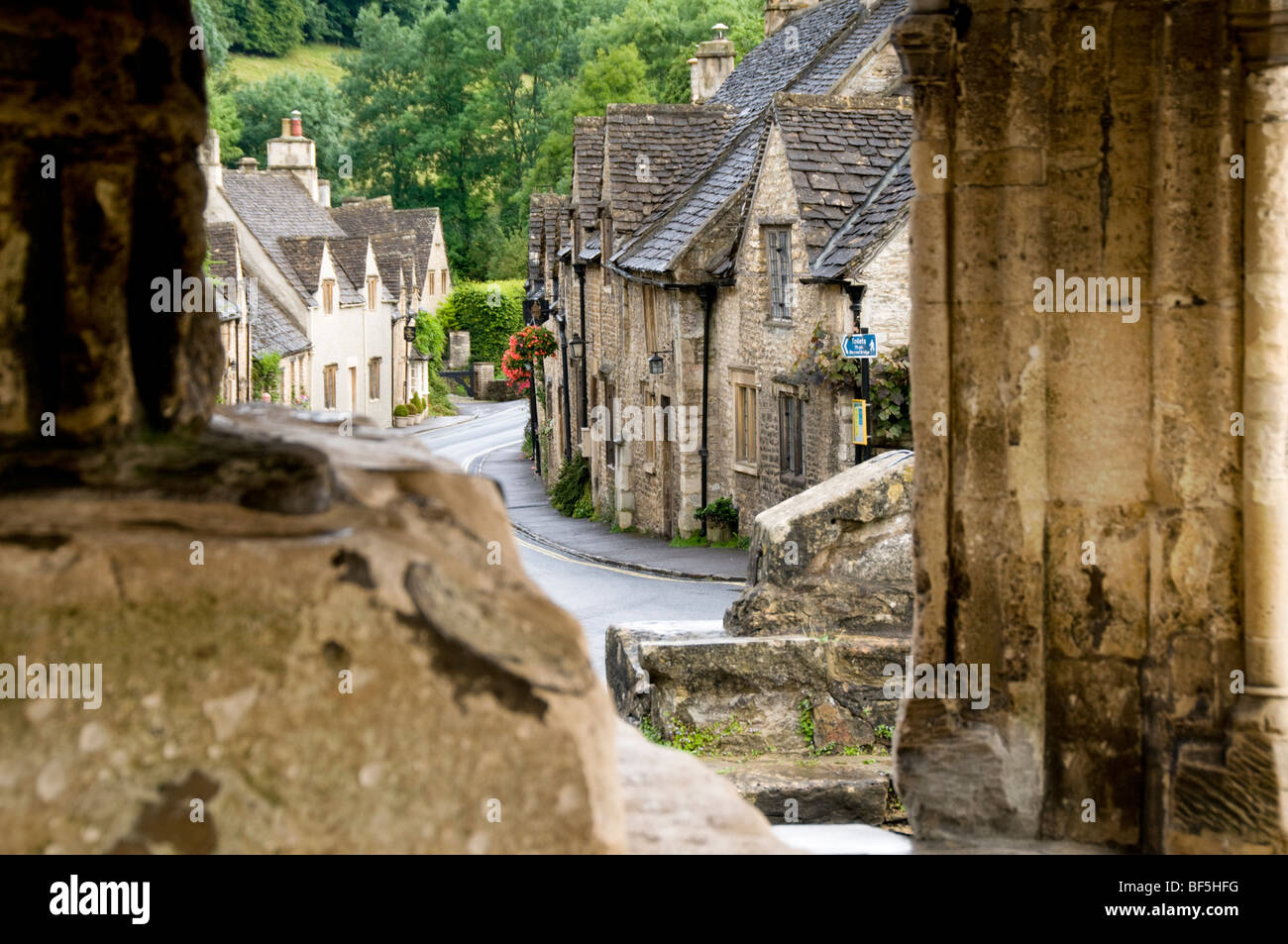 Old stone cottage in Cotswolds village of Castle Combe, Wiltshire, UK ...
