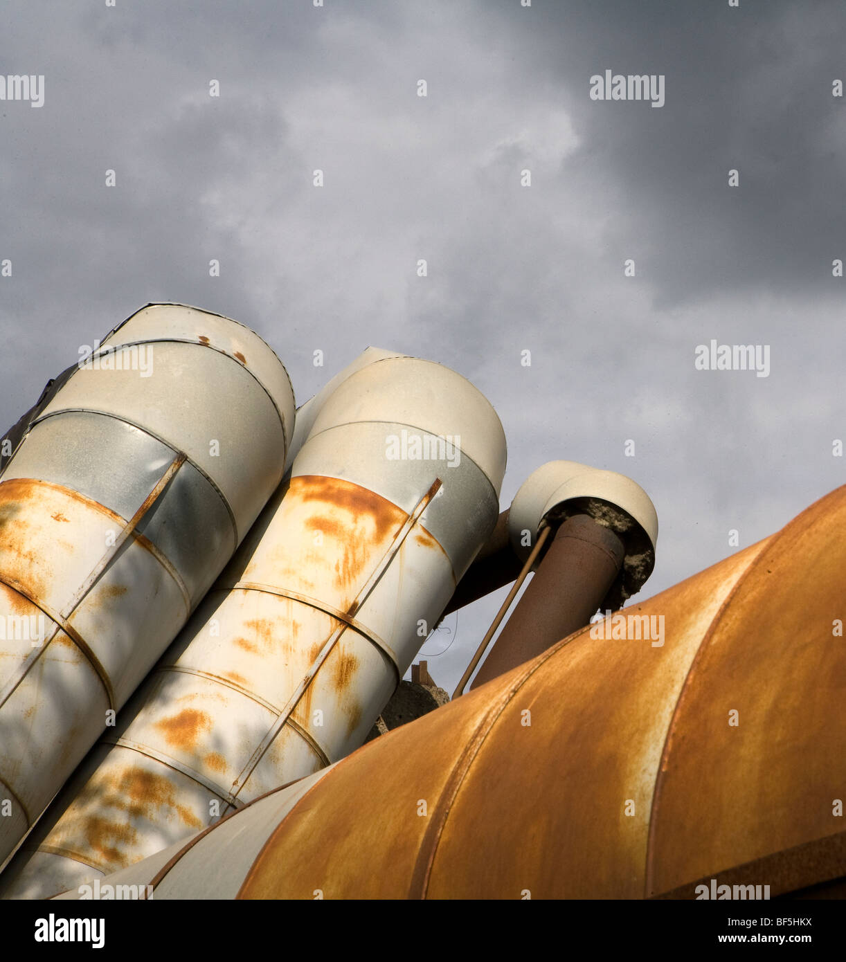 Rusted pipes hi-res stock photography and images - Alamy