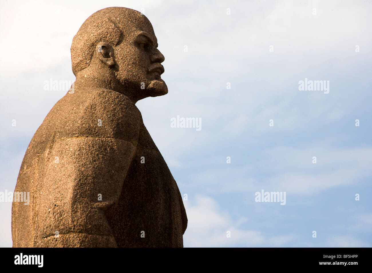 Head and shoulder statue of Lenin and sky, Russia Stock Photo - Alamy