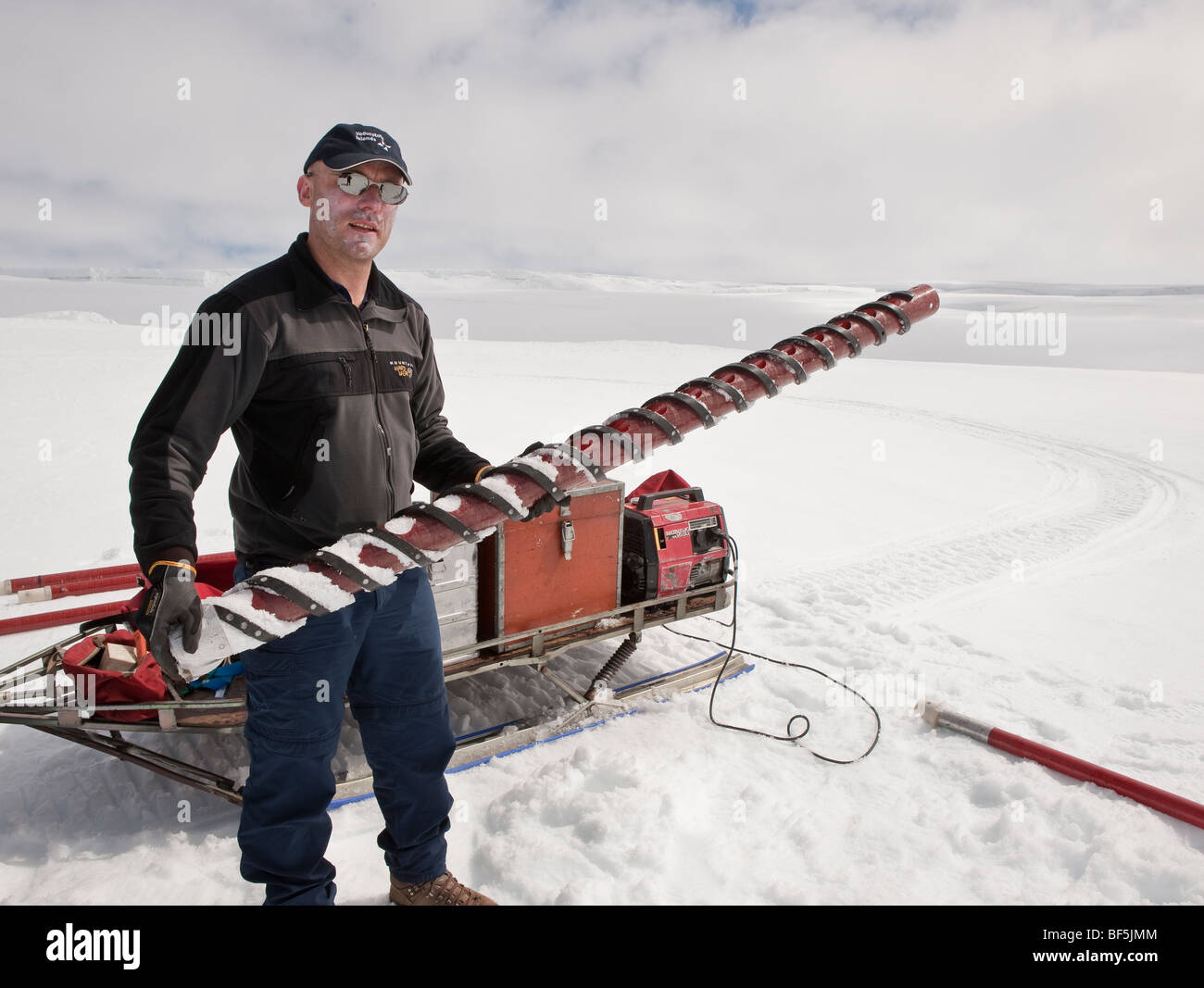 Drilling ice cores iceland hi-res stock photography and images - Alamy