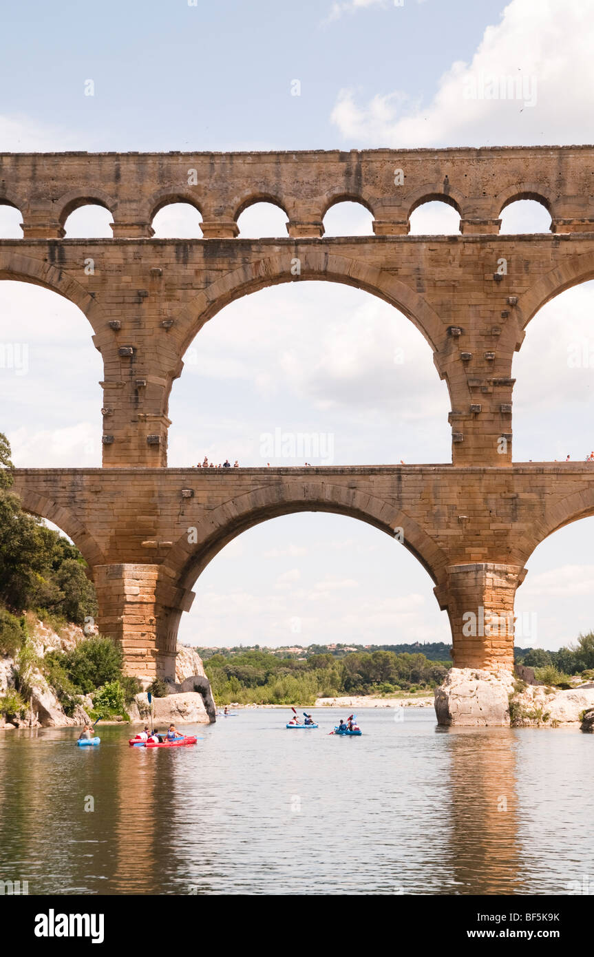 Pont du Gard, Roman Bridge, Languedoc-Roussillon, Southern France Stock ...