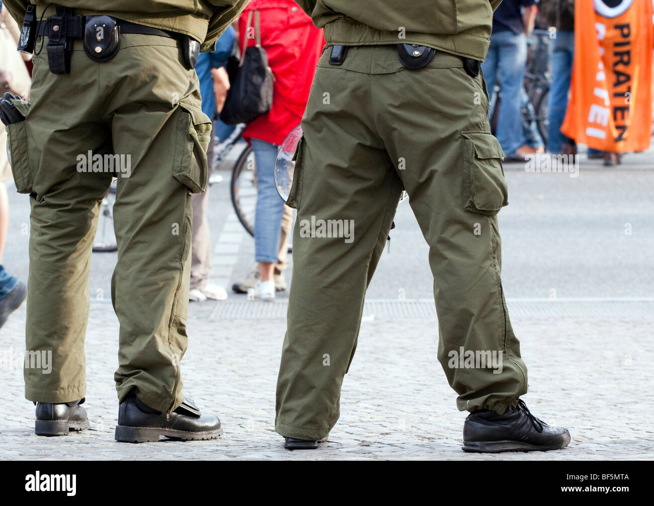 Polizei uniform hi-res stock photography and images - Alamy