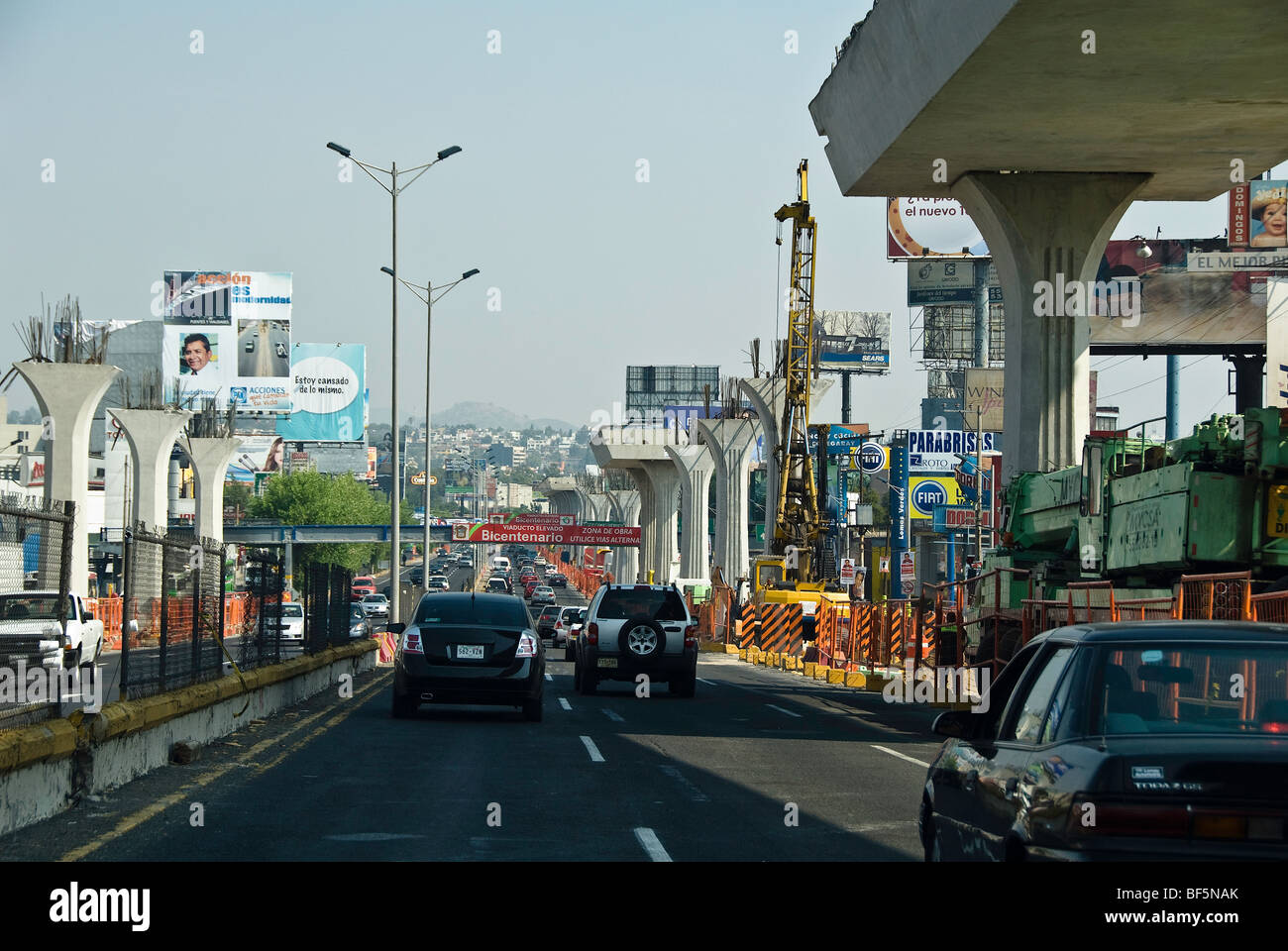 road construction in Mexico city, building a second floor Stock Photo ...
