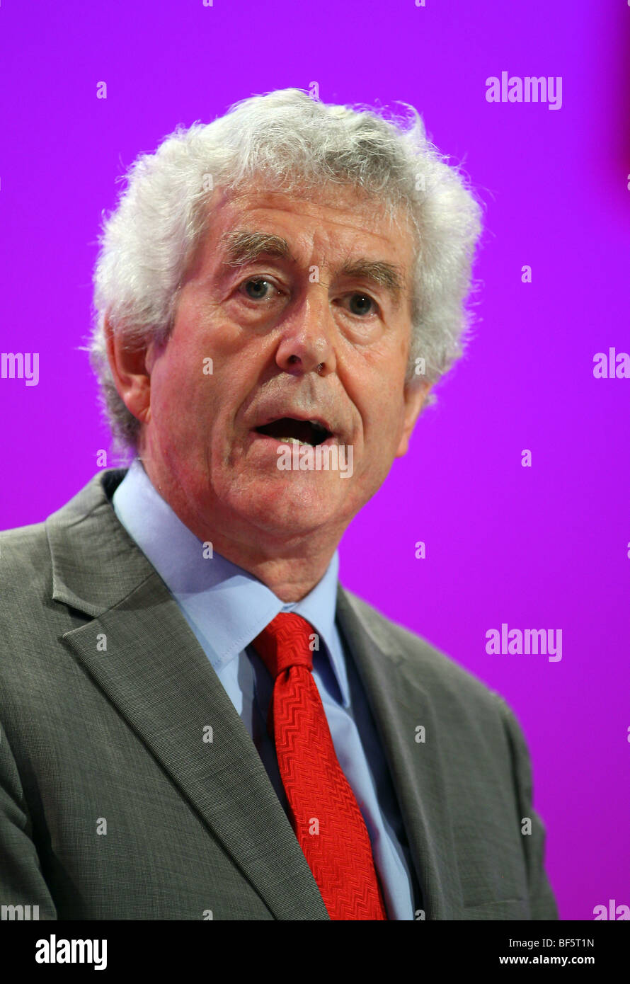 Rhodri morgan mp hi-res stock photography and images - Alamy