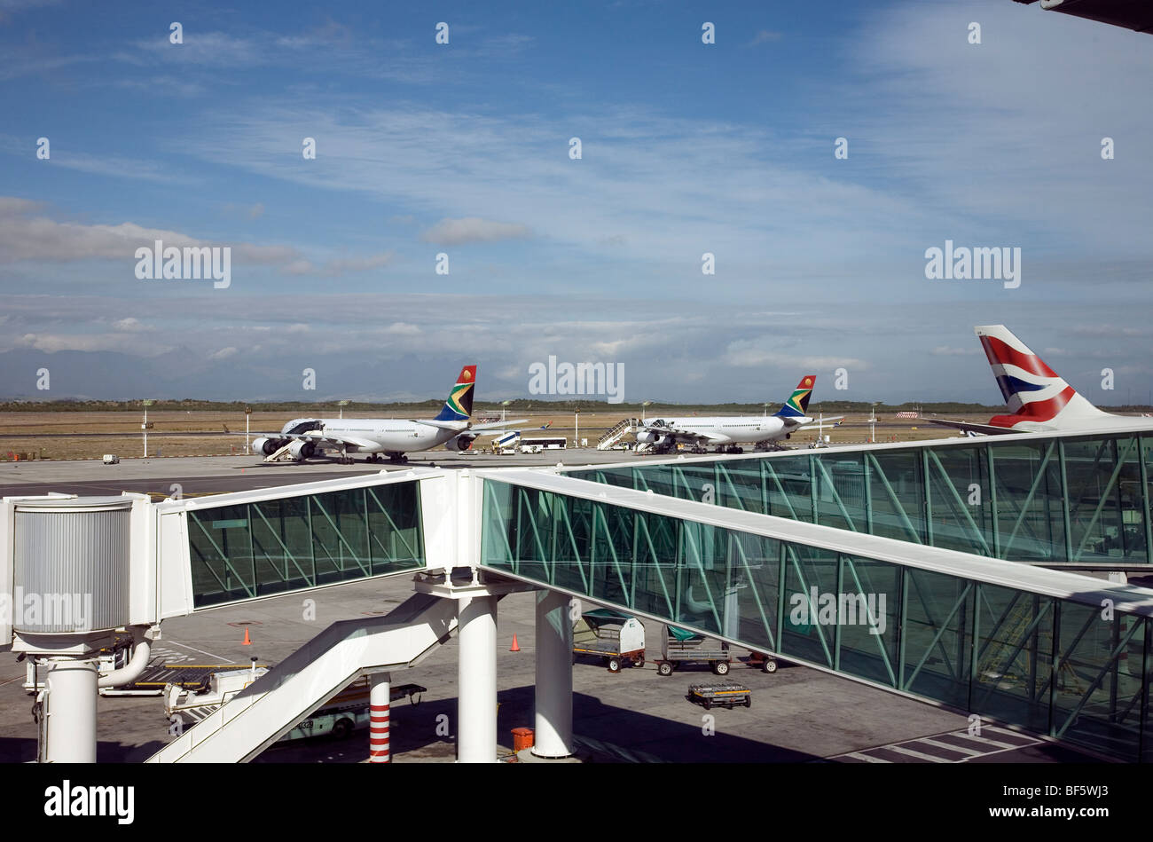Tarmac land hi-res stock photography and images - Alamy